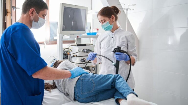 Endoscopia: entenda o que é, para que serve e como é feito o exame