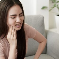 Pericoronarite siso: sintomas, causas e tratamentos