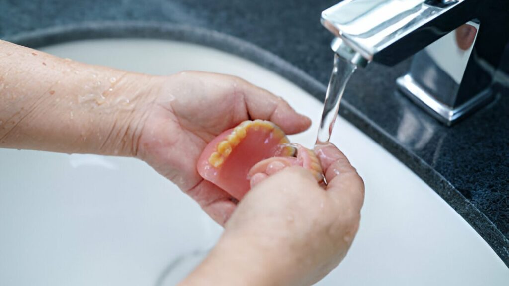 Prótese Dentária de Silicone: o que você precisa saber!