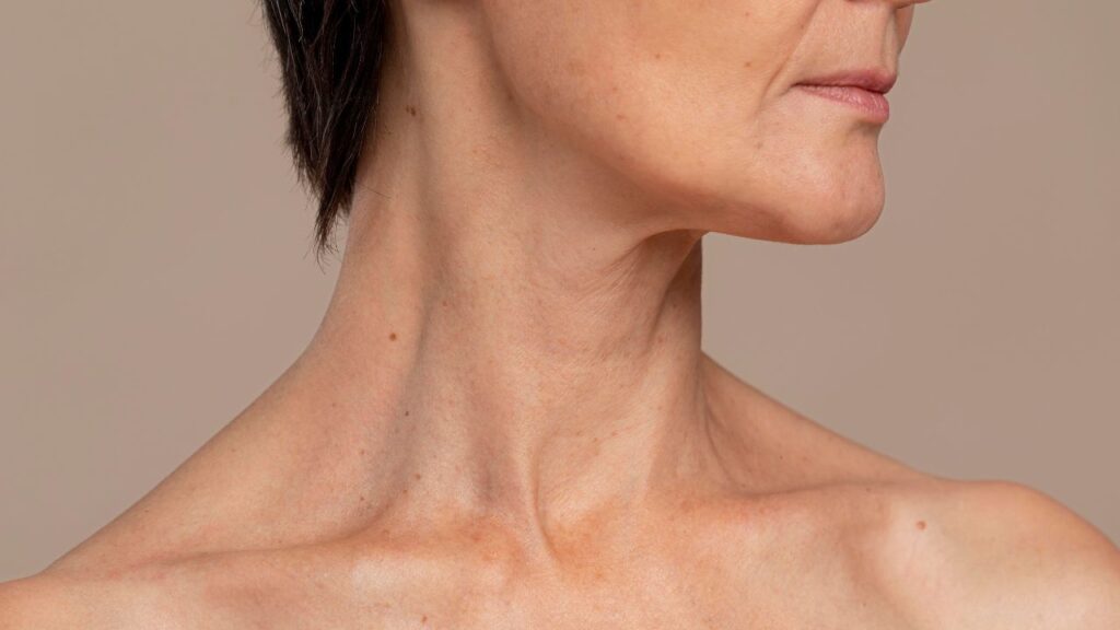 Entenda o que pode ser íngua no pescoço! - Blog AmorSaúde